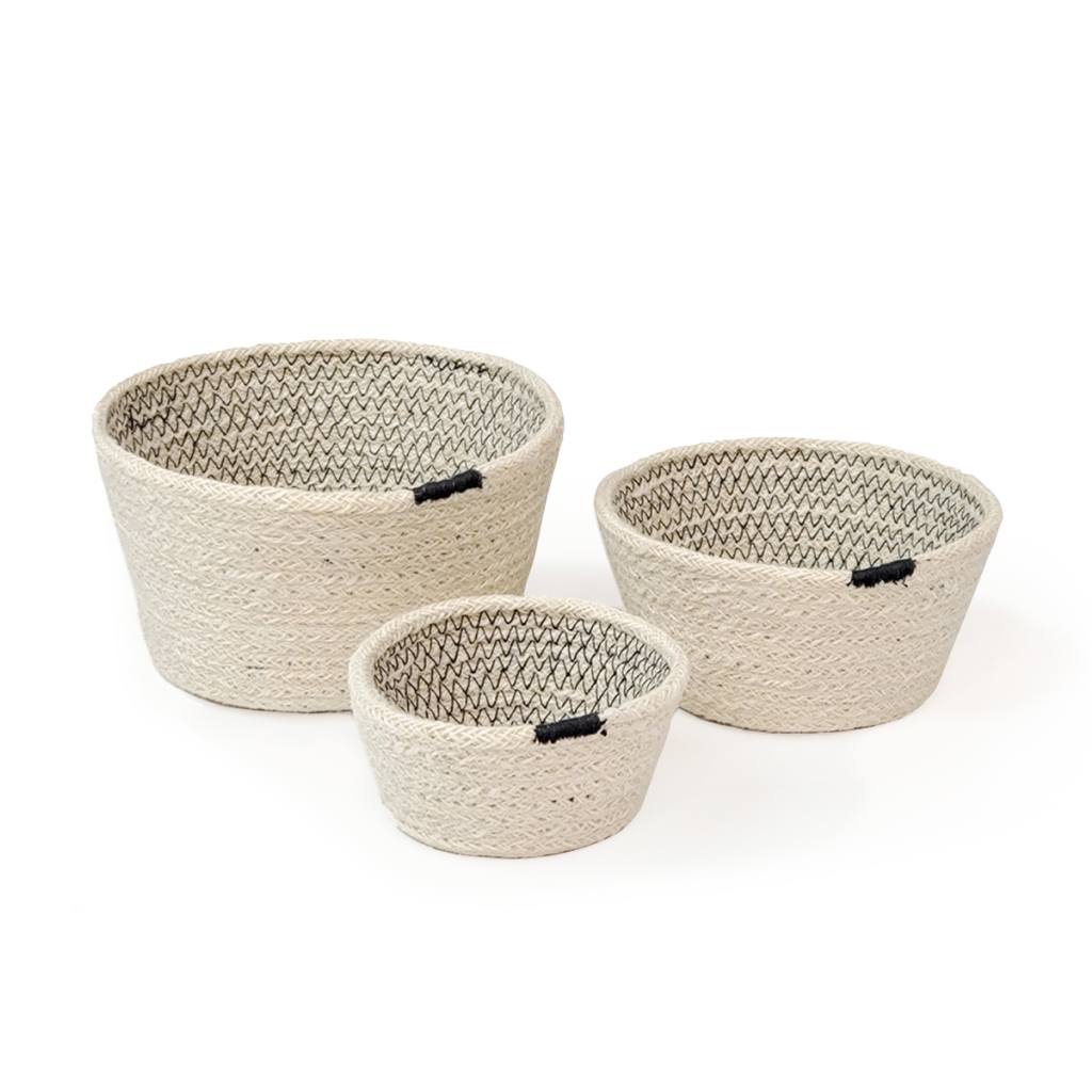 Handcrafted Amari Bowls - Set of 3